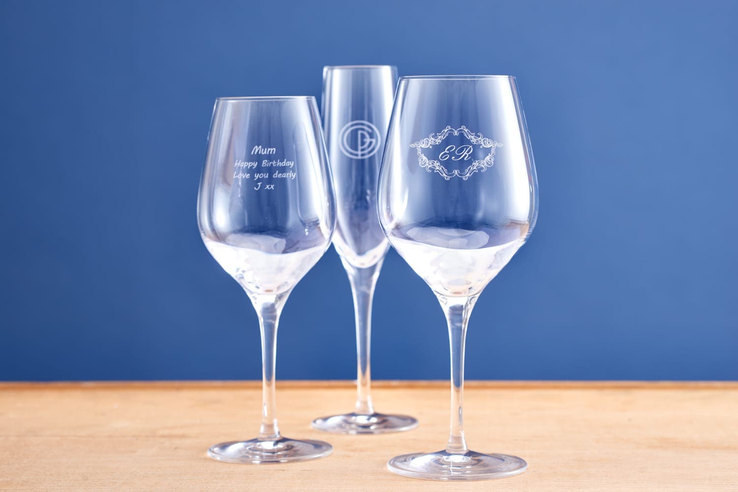 Plain Crystal White Wine Glass - RB Trophies & Engraving
